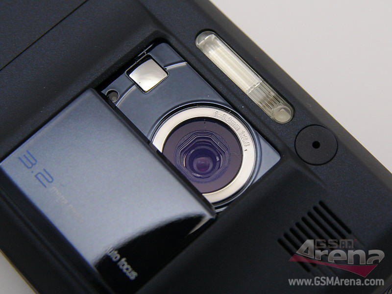 Sony Ericsson K810 pictures, official photos